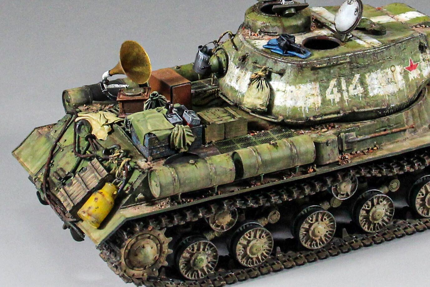 JS-2 1:35 from Tamiya 35289